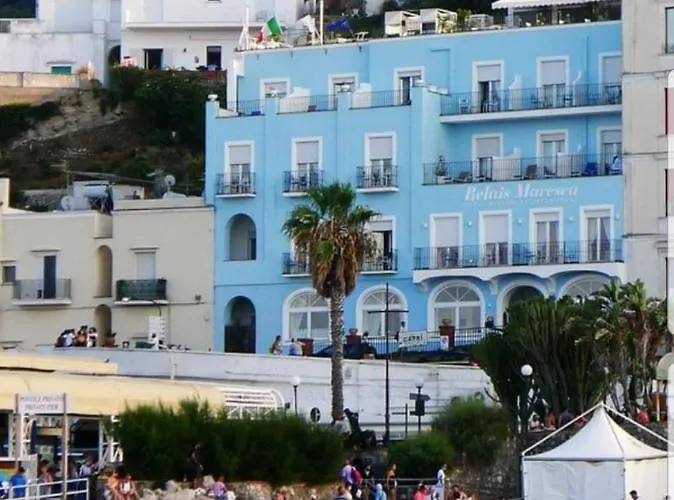 Dodo Square Hotel Grand Baie: 2 star Hotel with a Minimum Price 4598MUR ...